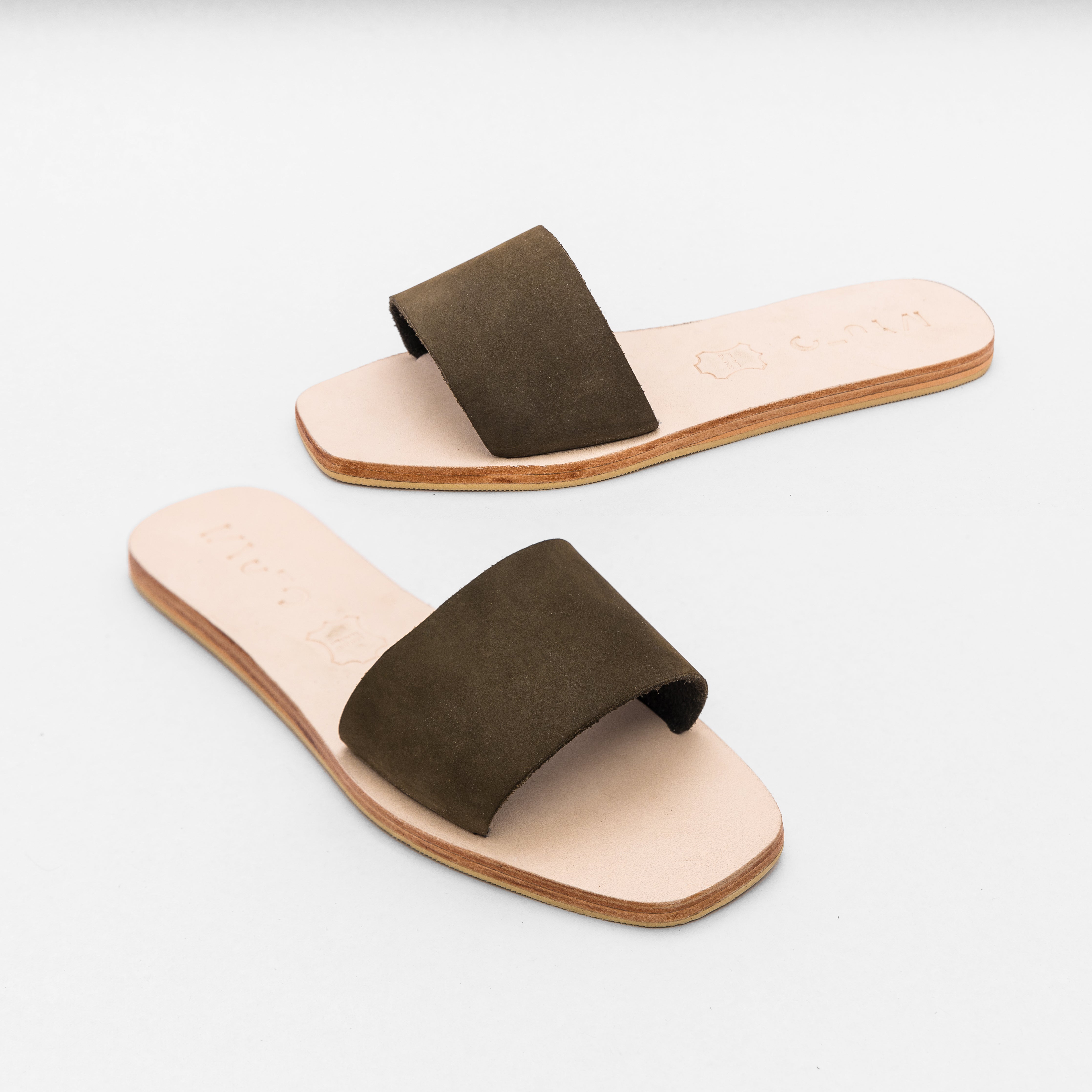 classic slides [made-to-order] – myūto